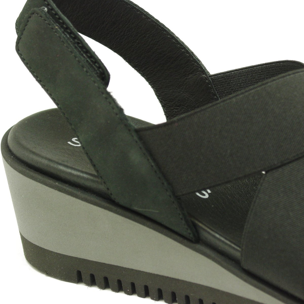 Capri Black – E.G.Geller