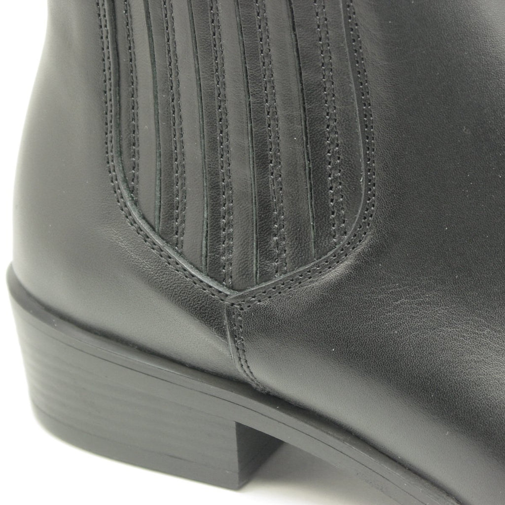 KA 7700 Black – E.G.Geller