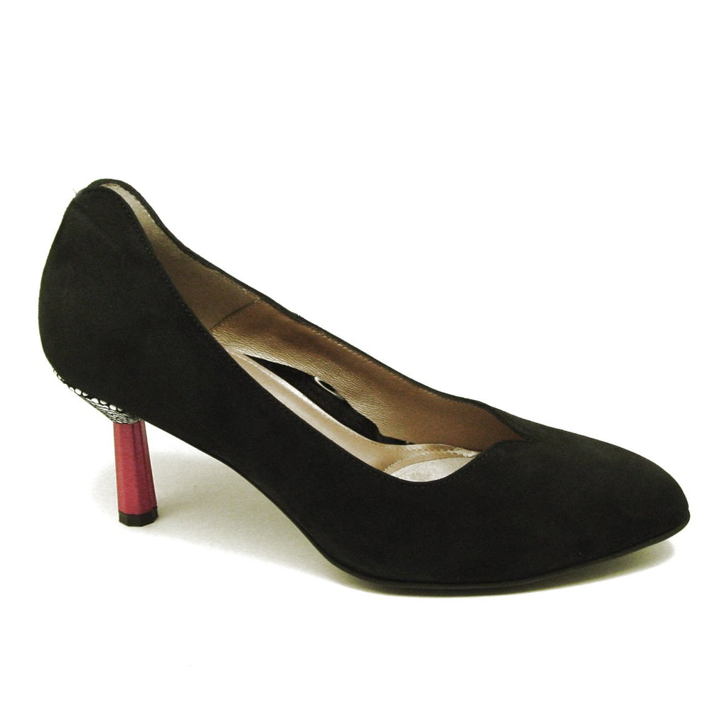 Lia Black Red – E.G.Geller