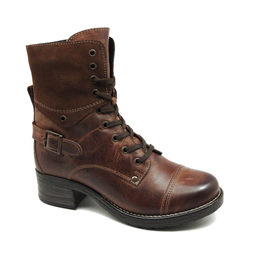 Brrr...ing on the Boots! – E.G.Geller