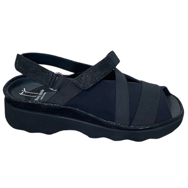 Wyeth - Black – E.G.Geller